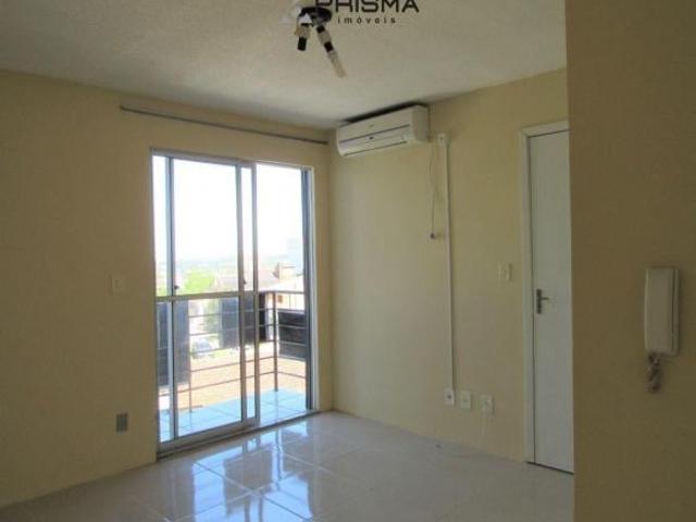 Apartamento de 3 dormitórios com vaga de garagem à venda no bairro Rosário