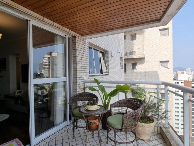 Apartamento de 3 Dormitórios com Varandas e Lazer na Vila Rica, Santos
