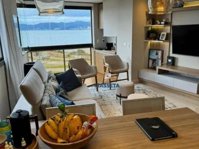 Apartamento de 3 dormitórios com vista para o nascer do sol 2 vagas de garagem