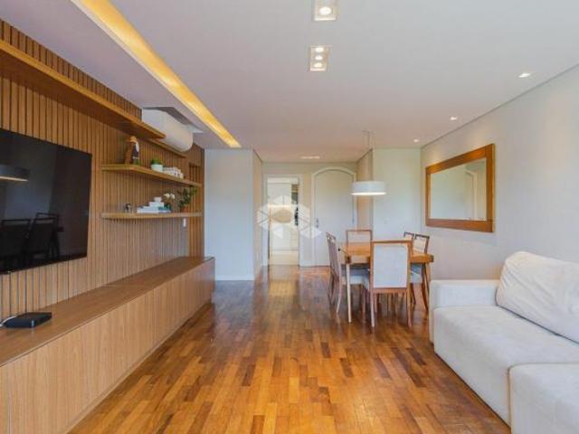 Apartamento de 3 dormitórios com garagem e infraestrutura no Moinhos de Vento junto ao Parcão