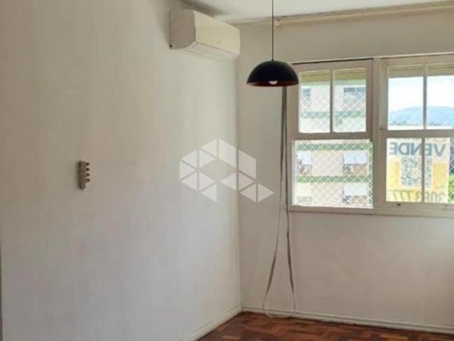 Apartamento de 3 dormitorios com garagem rotativa no bairro Petrópolis ao lado da ESEF/UFRGS e próxi