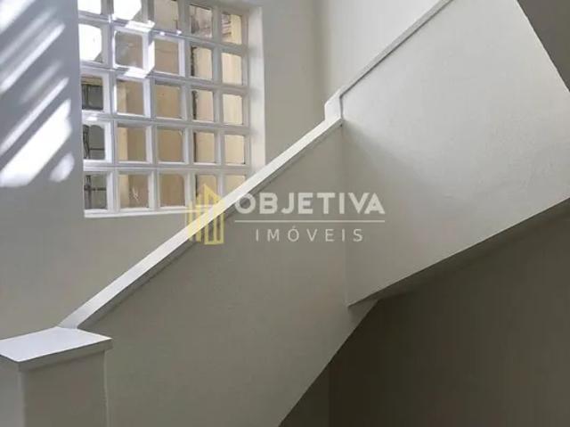 Apartamento de 3 dormitórios com impecável reforma