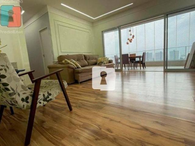 Apartamento de 3 dormitórios com suíte, 1 Home Office, 2 vagas de garagem à venda, 134 m² por R$ 1.8