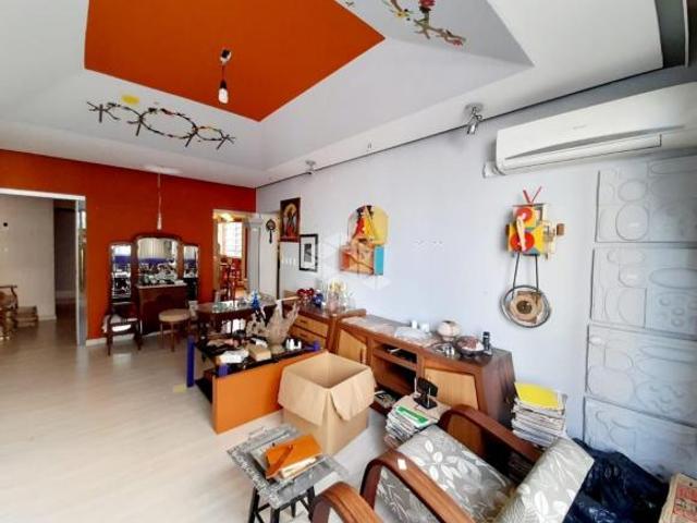 Apartamento de 3 dormitórios com suíte com 125m² de frente no Bairro Centro Histórico