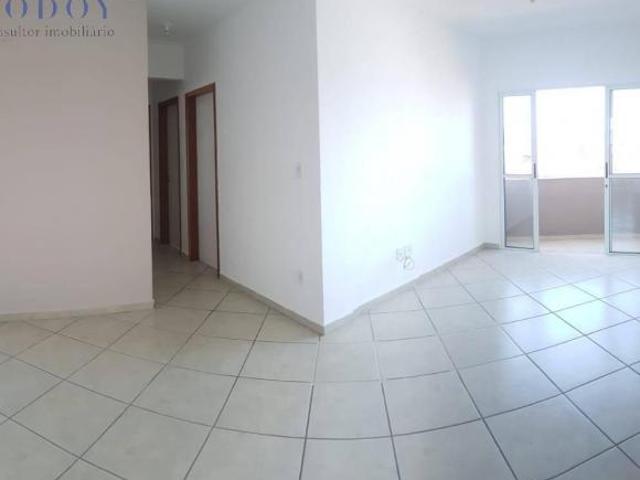 Apartamento de 3 Dormitórios com Suíte e Sacada – 84m² de Conforto