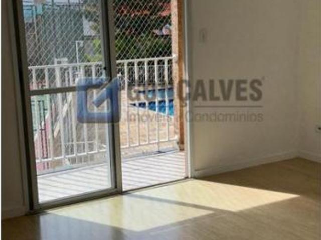Apartamento de 3 Dormitórios com Suíte em Diadema Taboão 69m²