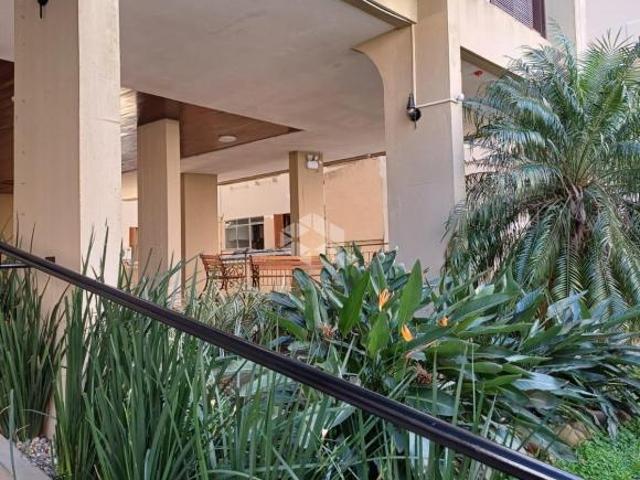 Apartamento de 3 dormitórios com suíte, garagem e elevador no Bairro Bom Fim próximo a Redenção, UFR