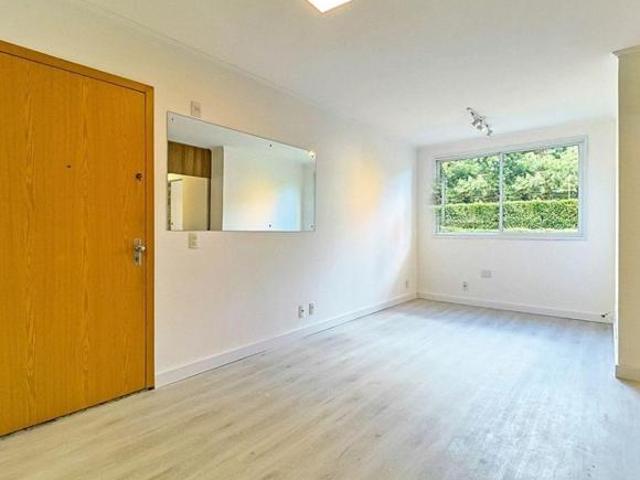 Apartamento de 3 dormitórios com suíte no Alto Petrópolis, 68m², 1 vaga de garagem