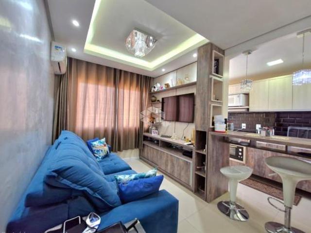 Apartamento de 3 dormitórios e 1 vaga de garagem, no bairro Humaitá, em Porto Alegre