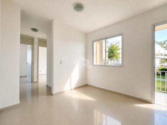 Apartamento de 3 dormitórios e 1 vaga de garagem, no bairro Humaitá, em Porto Alegre