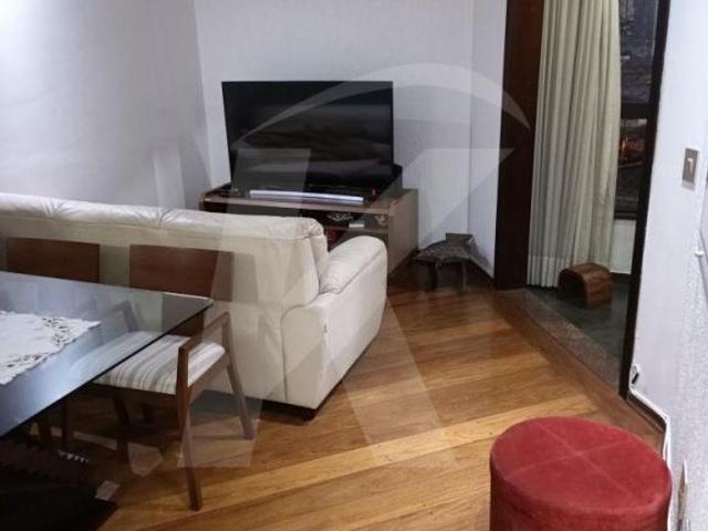 Apartamento de 3 dormitórios e 2 vagas de garagem