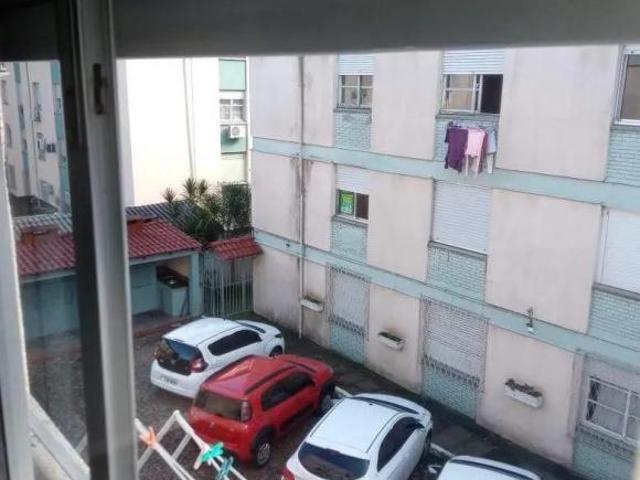 Apartamento de 3 dormitórios e demais peça Bairro Cristal
