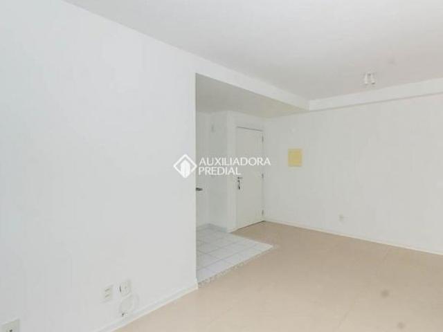 Apartamento de 3 dormitórios e uma vaga no Rossi Mais em Porto Alegre / RS
