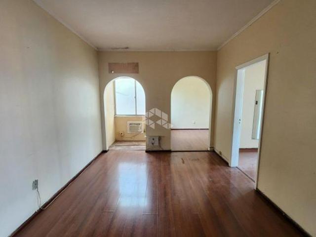 Apartamento de 3 dormitórios em frente ao colégio Santa Inês