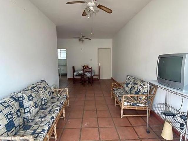Apartamento de 3 dormitórios em Guaruja