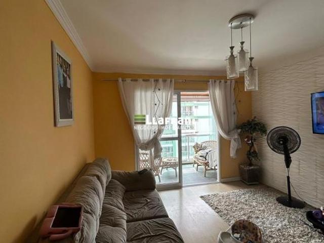 Apartamento de 3 dormitórios Jardim Maria Rosa