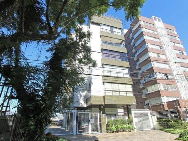 Apartamento de 3 dormitórios, suíte e 2 vagas de garagem no bairro Petrópolis em Porto Alegre