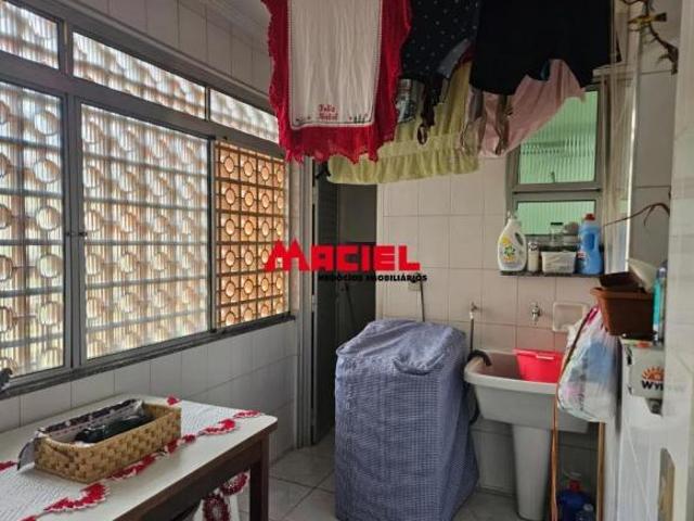APARTAMENTO DE 3 DORMITÓRIOS,SUITE E UMA VAGA NO JARDIM BELA VISTA