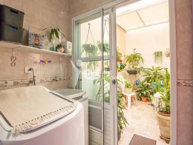 Apartamento de 3 dormitórios sendo um Suíte e 2 Vagas na Vila Príncipe de Gales – Baixo Condomínio!