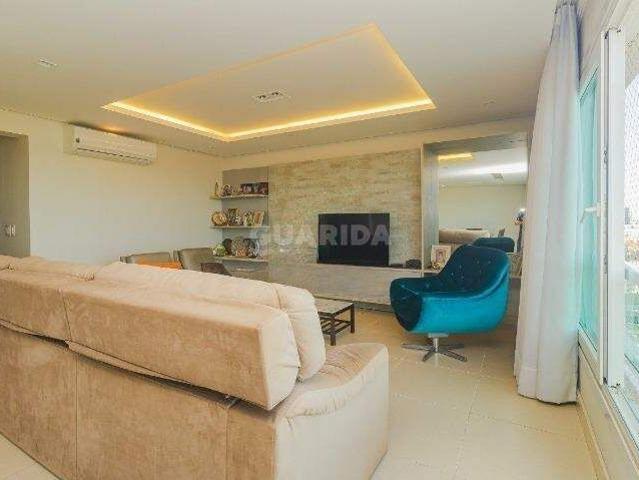 Apartamento de 3 dormitórios sendo uma suíte bairro Petrópolis COD: 19283