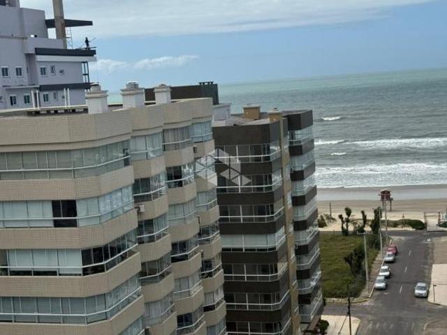 Apartamento de 3 dormitórios sendo 1 suíte mobiliado com sacada e vaga de garagem em Capão da Canoa!