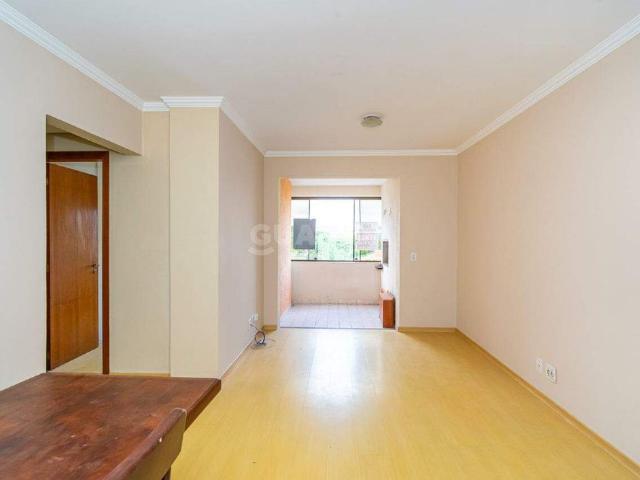 Apartamento de 3 dormitórios, sendo 1 suíte, no bairro Petrópolis, com vaga coberta COD: 18702