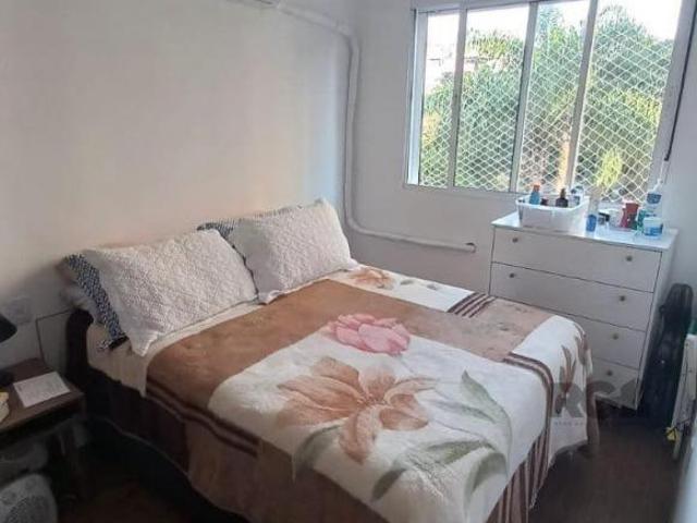 Apartamento de 3 dormitórios, sendo 1 suíte no bairro Tristeza