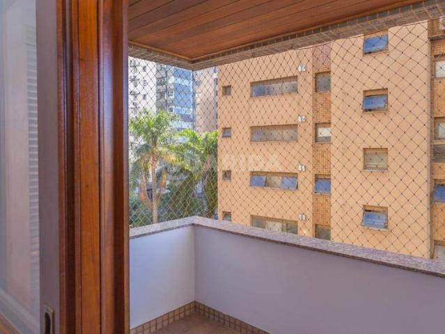 Apartamento de 3 dormitórios, sendo 2 suítes e 1 master com closet e sacada no bairro Bela Vista COD: 25691