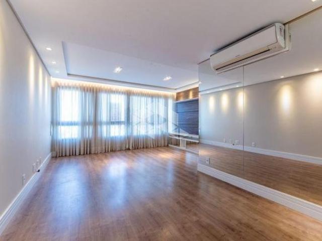 Apartamento de 3 Dormitórios, Vaga para dois carros e terraço privativo no bairro Camaquã