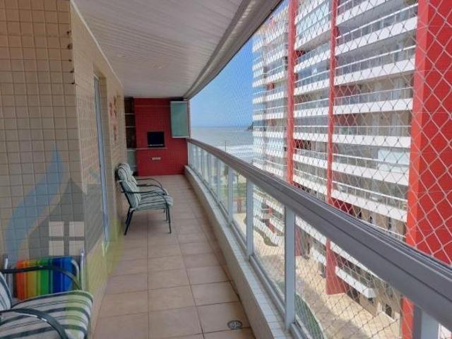 Apartamento de 3 dormitórios, 1 suíte, 2 banheiros e 2 vagas, com 103m² em Centro, Bertioga
