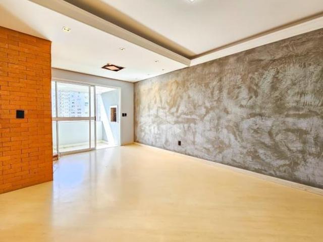 Apartamento de 3 dormitórios 1 suíte e 1 vaga no Centro de Canoas