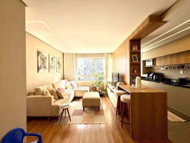 Apartamento de 3 dormitórios, 1 suíte e 2 vagas no bairro Jardim Lindóia em Porto Alegre RS!
