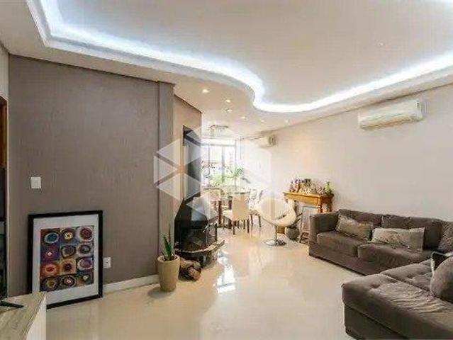 Apartamento de 3 dormitórios, 1 suíte e 2 vagas no bairro Jardim Planalto!