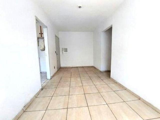 Apartamento de 3 dormitórios, 1 vaga Cristal