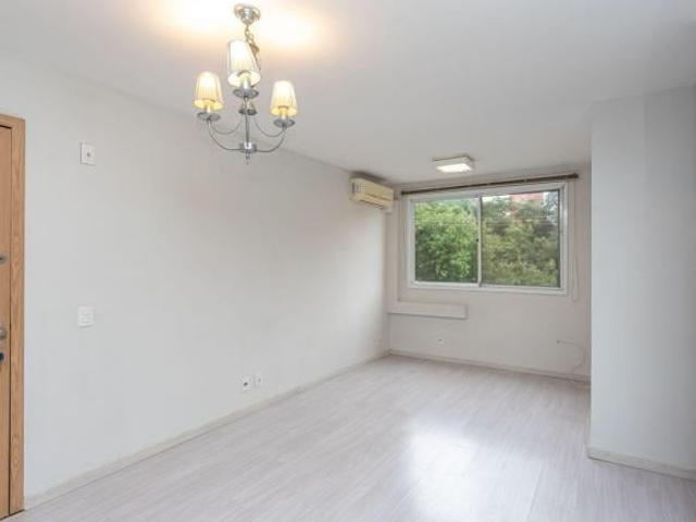 Apartamento de 3 dormitórios 1 vaga Desocupado