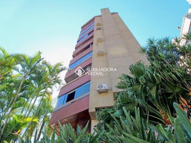 Apartamento de 3 dormitórios, 2 vagas, bairro Rio Branco em Porto Alegro
