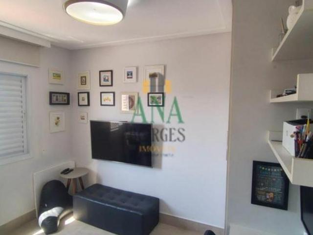 Apartamento de 3 dormitórios