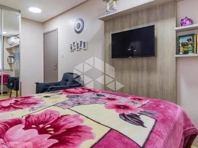 Apartamento de 3 dormitórios/quartos na Av Cavalhada em Porto Alegre RS