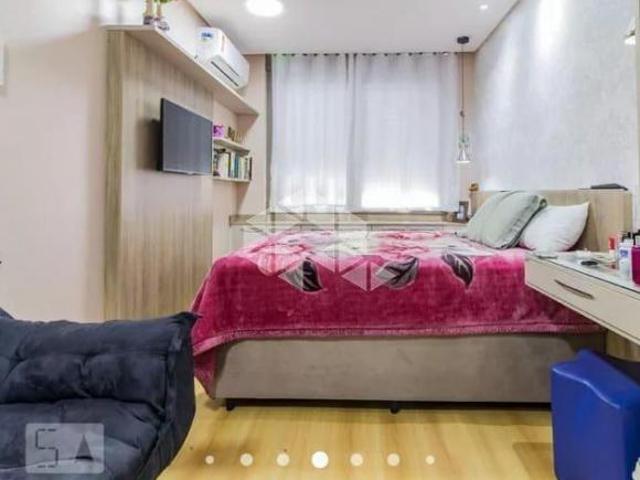 Apartamento de 3 dormitórios/quartos na Av Cavalhada em Porto Alegre RS