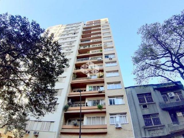 APARTAMENTO DE 3 DORM/QUARTOS NO CENTRO HISTÓRICO