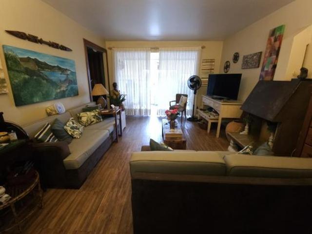 Apartamento de 3 Dorms. com 2 Suítes + Dependência Alphaville