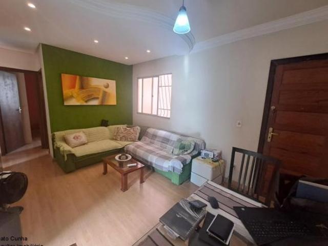 Apartamento de 3 Quarto no Bairro Sagrada Familia