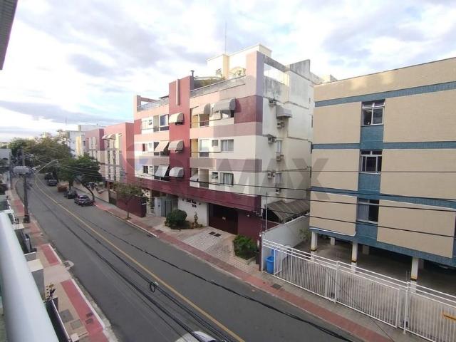 Apartamento de 3 quartos, 3 banheiros, 2 suites, 2 vagas, aproximadamente 120m² para locação em Jardim da Penha proximo da praia