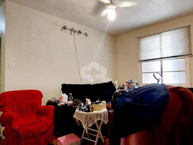 APARTAMENTO DE 3 QUARTOS, 1 SUÍTE, GARAGEM, EM FRENTE AO CLINICAS