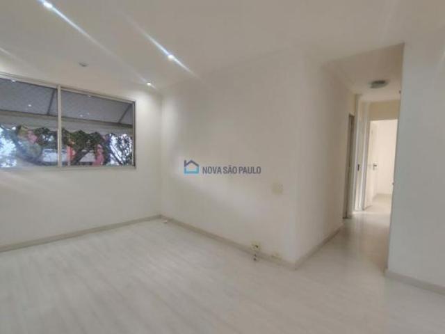 Apartamento de 3 quartos, 2 banheiros e 1 vaga