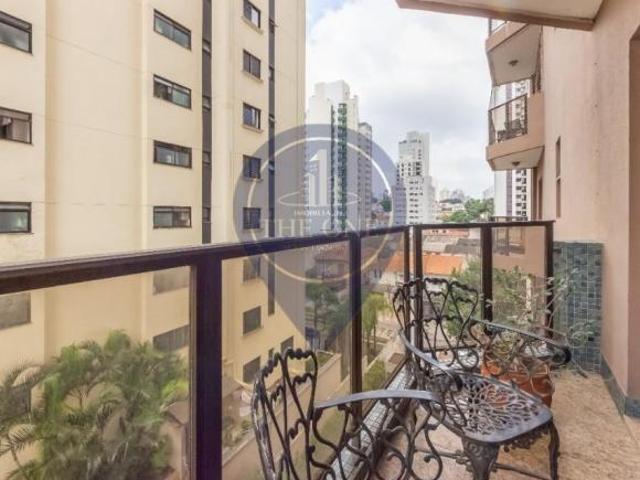 Apartamento de 3 quartos com suíte e 2 vagas na Vila Clementino, SP: Imóvel espaçoso e completo!
