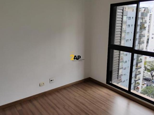 Apartamento de 3 quartos com suíte e 2 vagas na Indianópolis, São Paulo Imperdível!