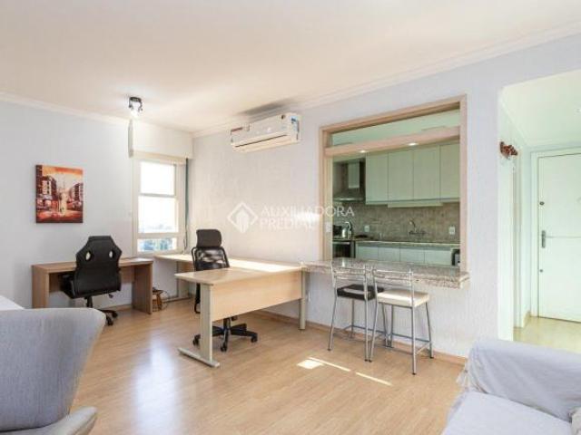 Apartamento de 3 quartos com suite e 2 vagas no Bairro Chacara da Pedras
