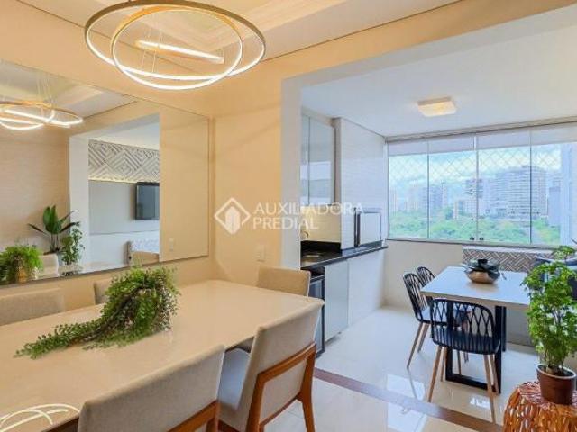 Apartamento de 3 quartos com suite e 2 vagas no Bairro Chacara da Pedras