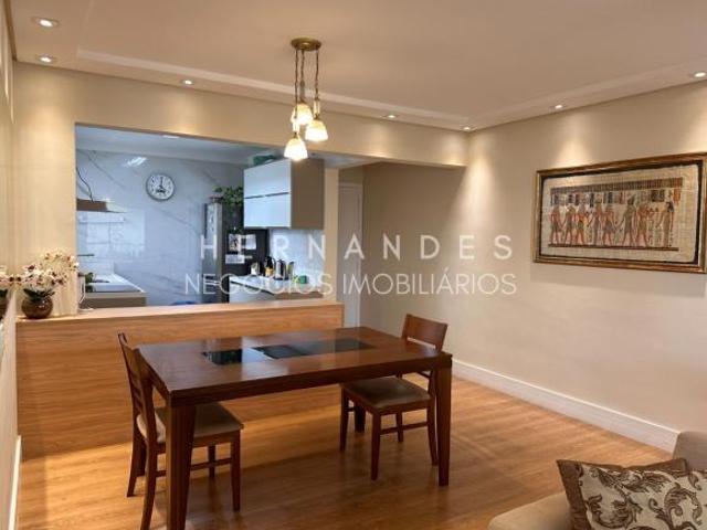 Apartamento de 3 quartos com suíte e 2 vagas, no Jardim Tupanci em Barueri SP: 105m² de conforto e q